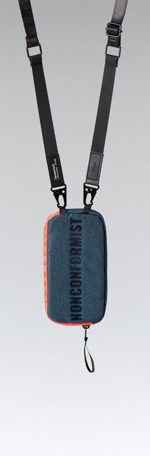Adjustable carrying strap ESSENTIAL by Gobik