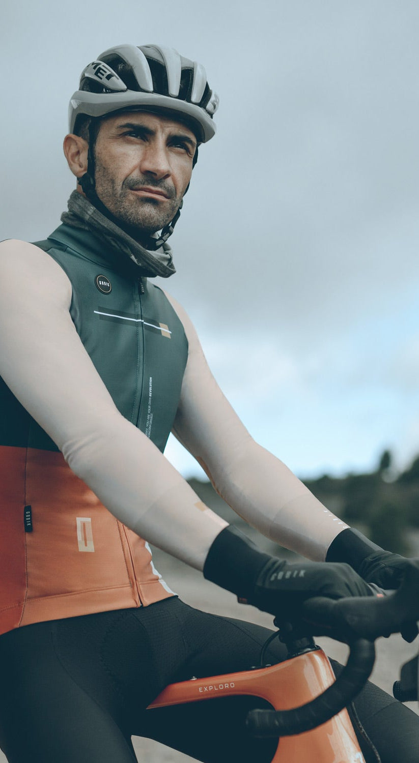 SUPERCOBBLE SYLAN Long sleeve cycling jersey for men by Gobik